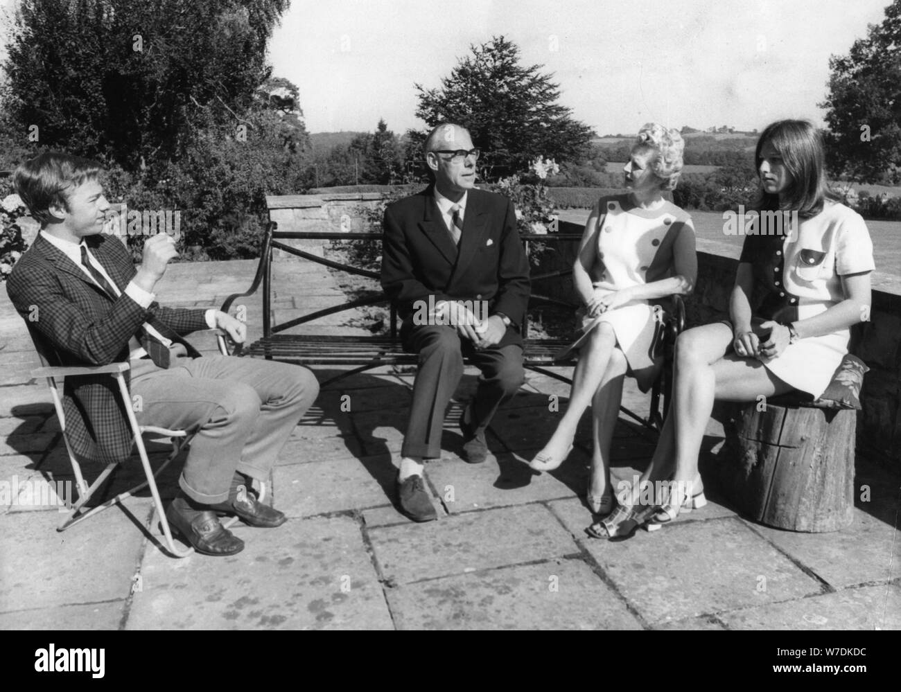 Female thatcher hi-res stock photography and images - Alamy