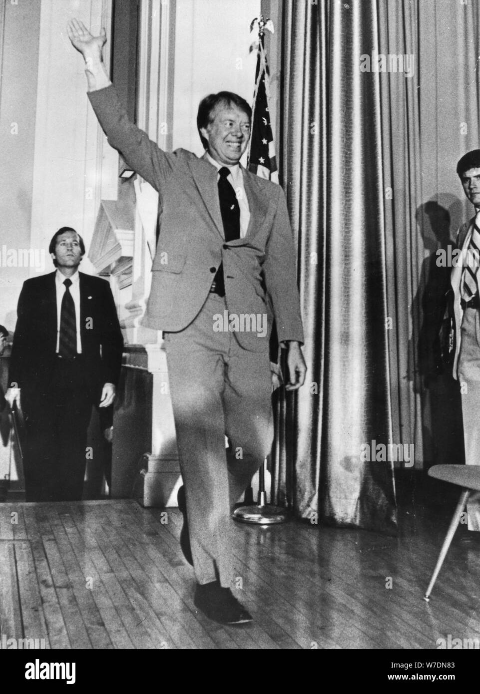 Waving politician hi-res stock photography and images - Alamy