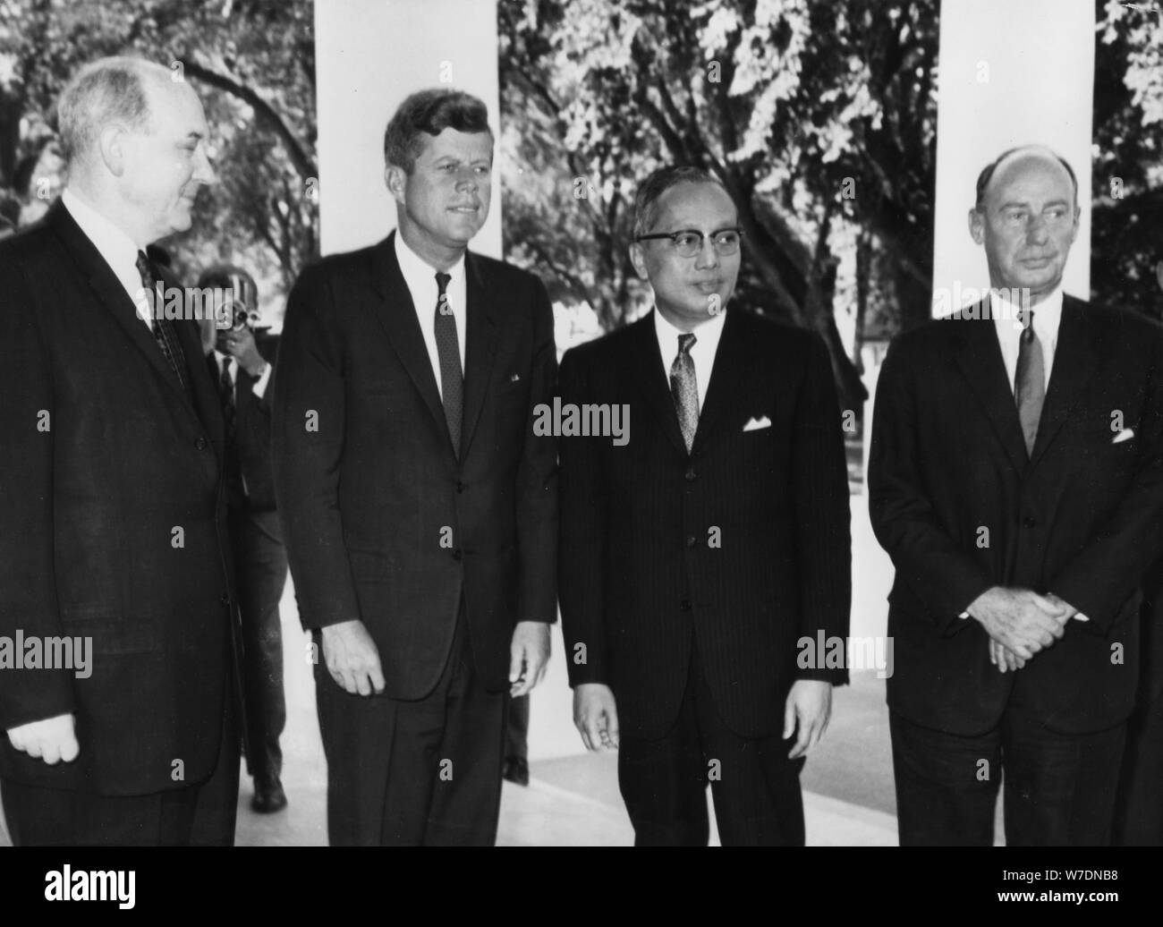1962 white house hi-res stock photography and images - Alamy