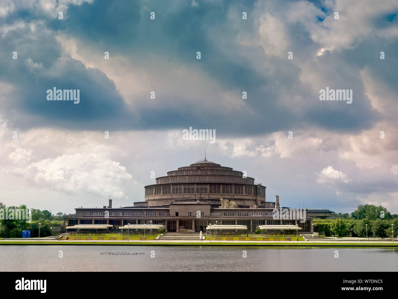 Centennial hall design hi-res stock photography and images - Alamy