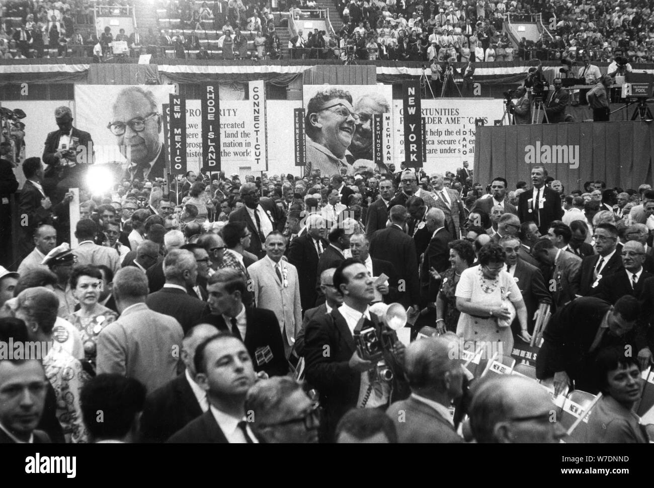 August 1964 hi-res stock photography and images - Alamy