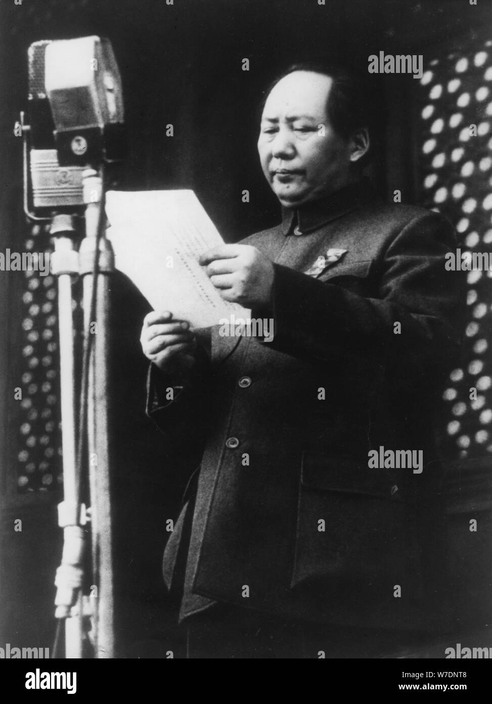 Mao zedong 1949 hi-res stock photography and images - Alamy