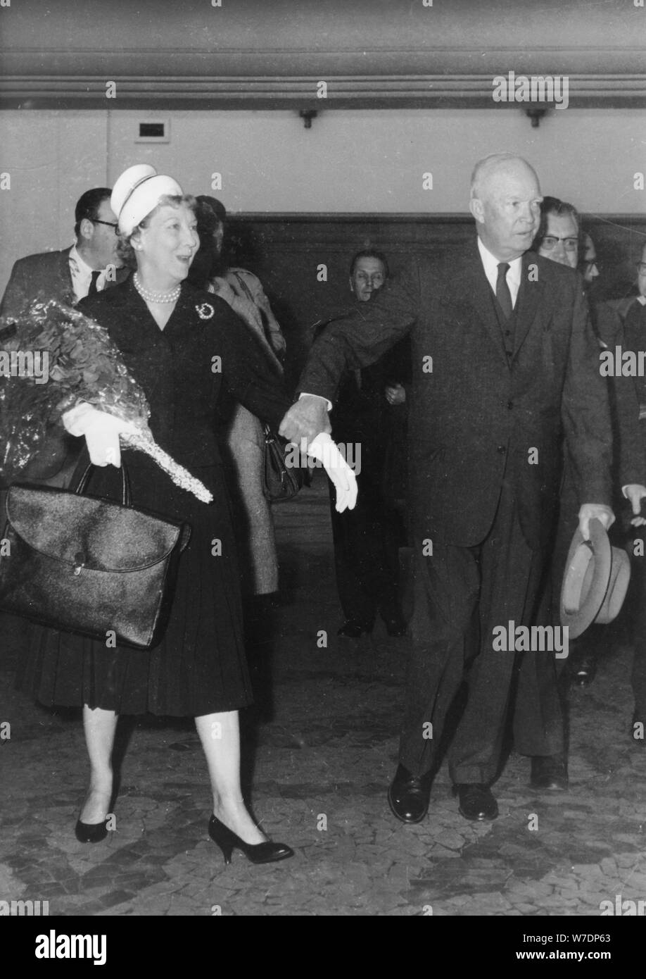 Mamie eisenhower first lady hi-res stock photography and images - Alamy