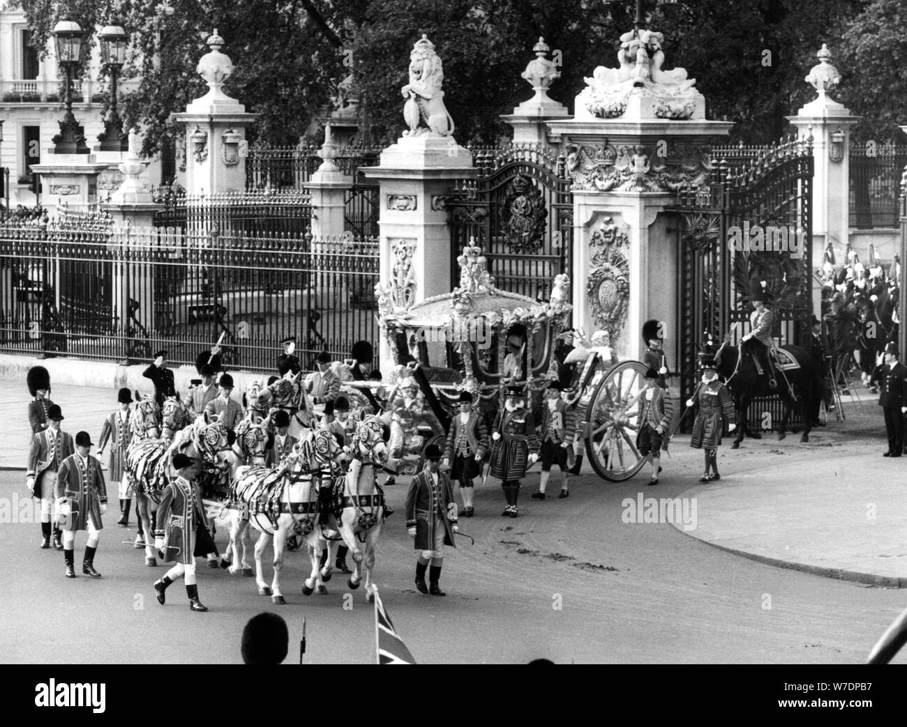 The Coronation Coach leaving Buckingham Palace, London, 1977. Artist ...
