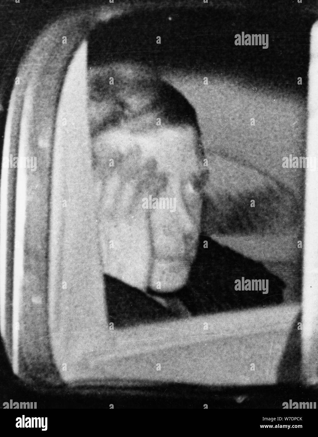 Abdication speech 1936 hi-res stock photography and images - Alamy