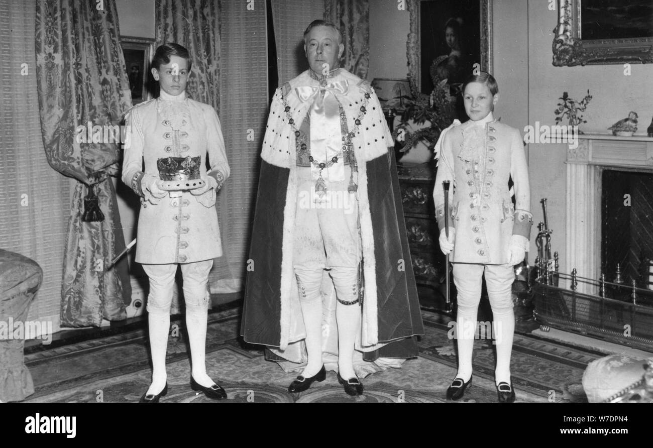 1950s england boy hi-res stock photography and images - Alamy