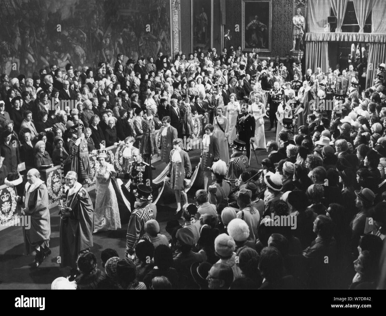 Queen parliament 1974 hi-res stock photography and images - Alamy