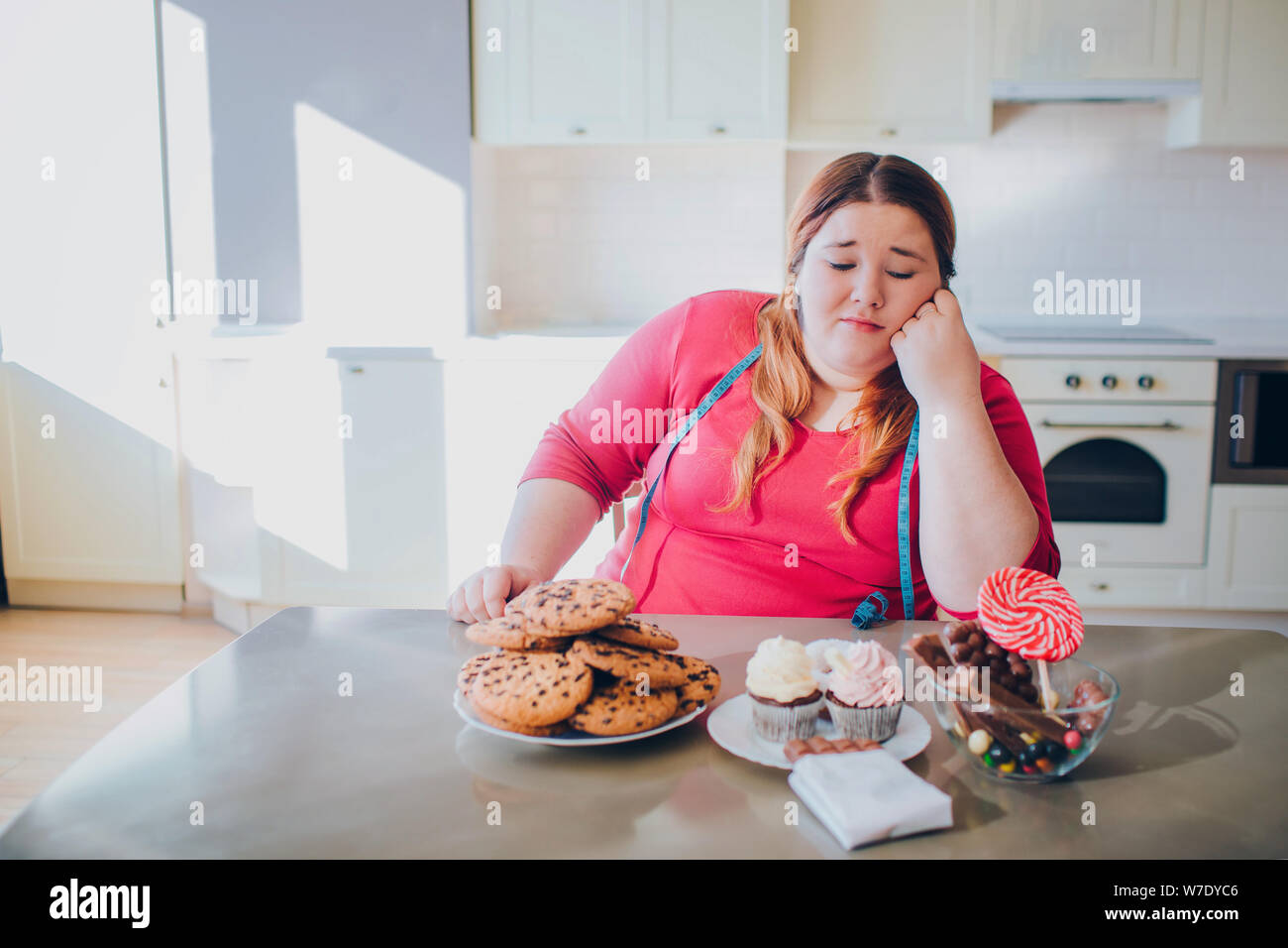 Fat model hi-res stock photography and images - Alamy