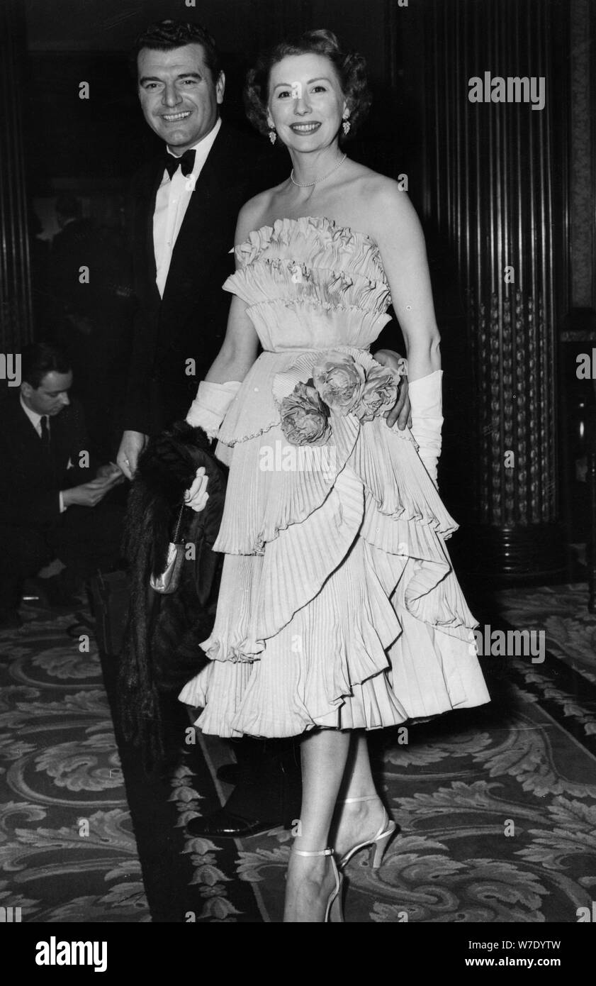 Jack hawkins actor hi-res stock photography and images - Alamy