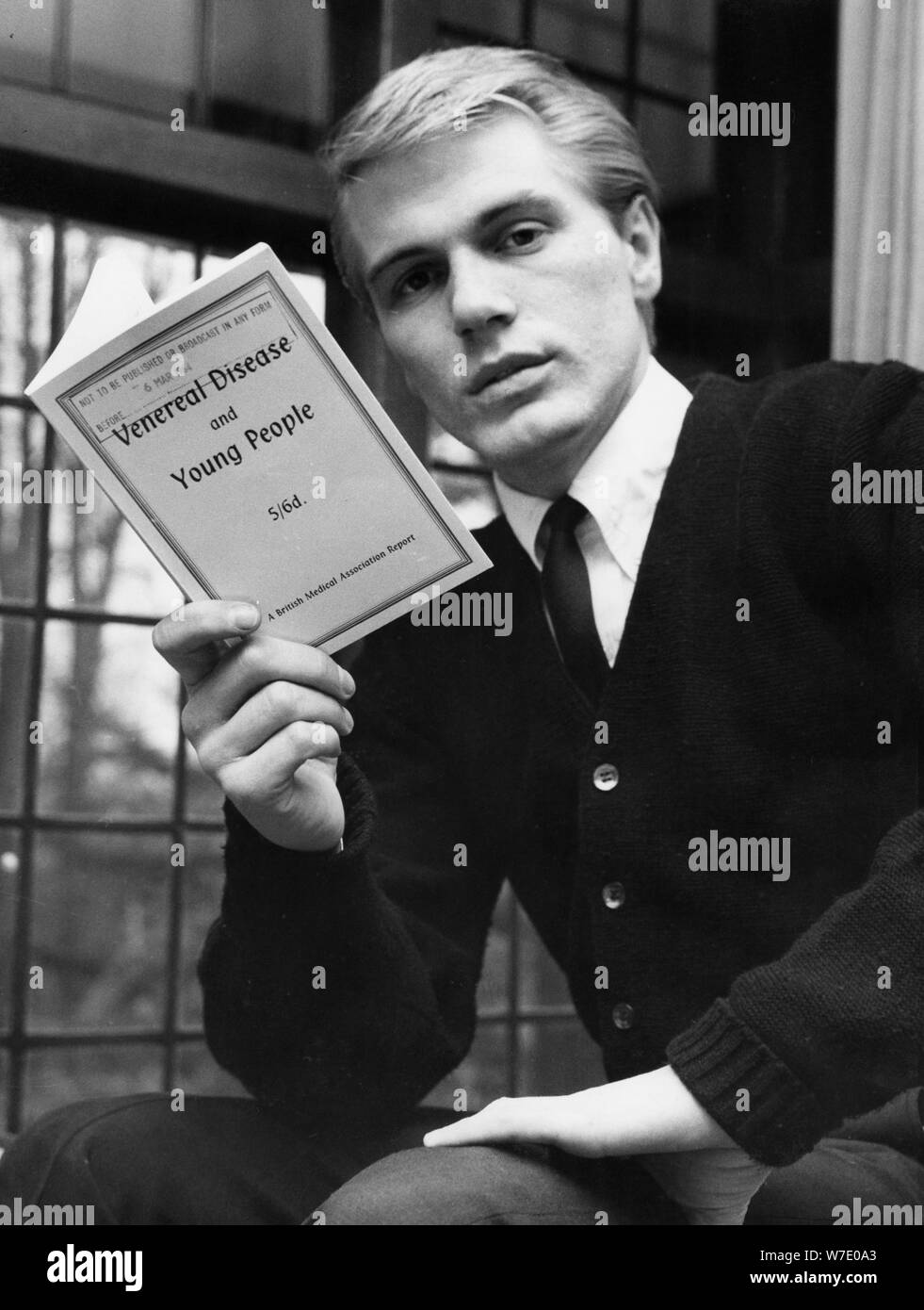 Pop singer adam faith hi-res stock photography and images - Alamy