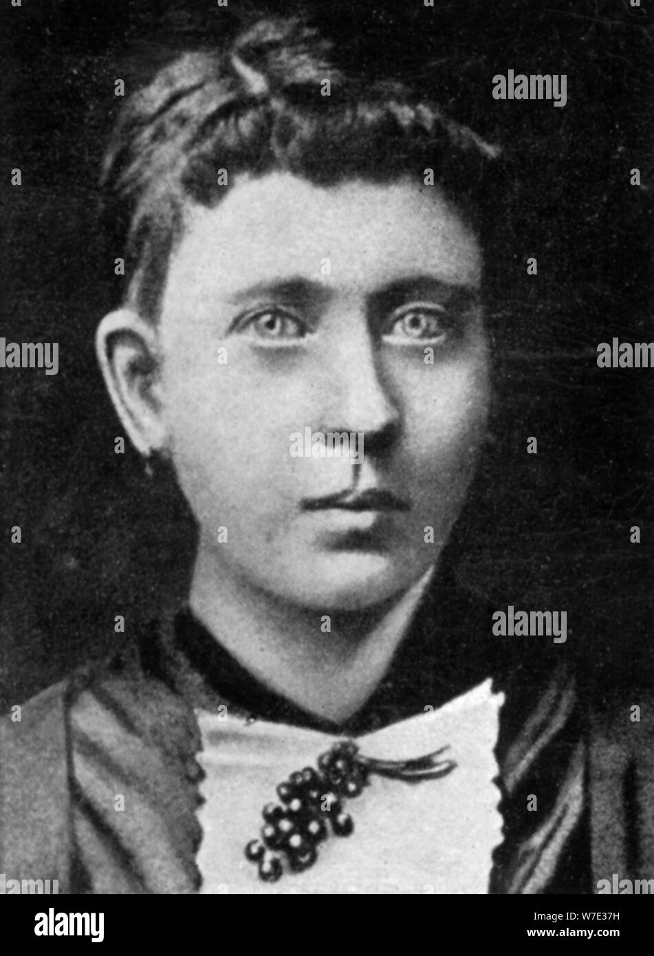 Hitler face hi-res stock photography and images - Alamy