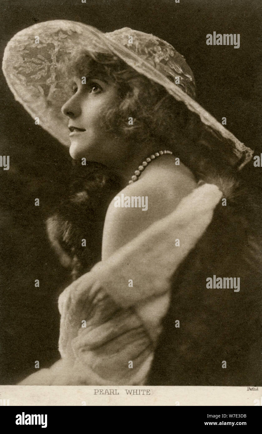 Pearl white actress hi-res stock photography and images - Alamy