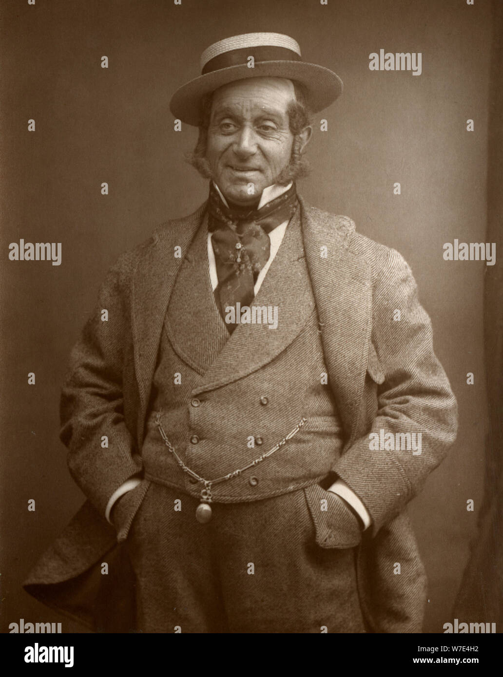 Actress actor smiling portrait hi-res stock photography and images - Alamy