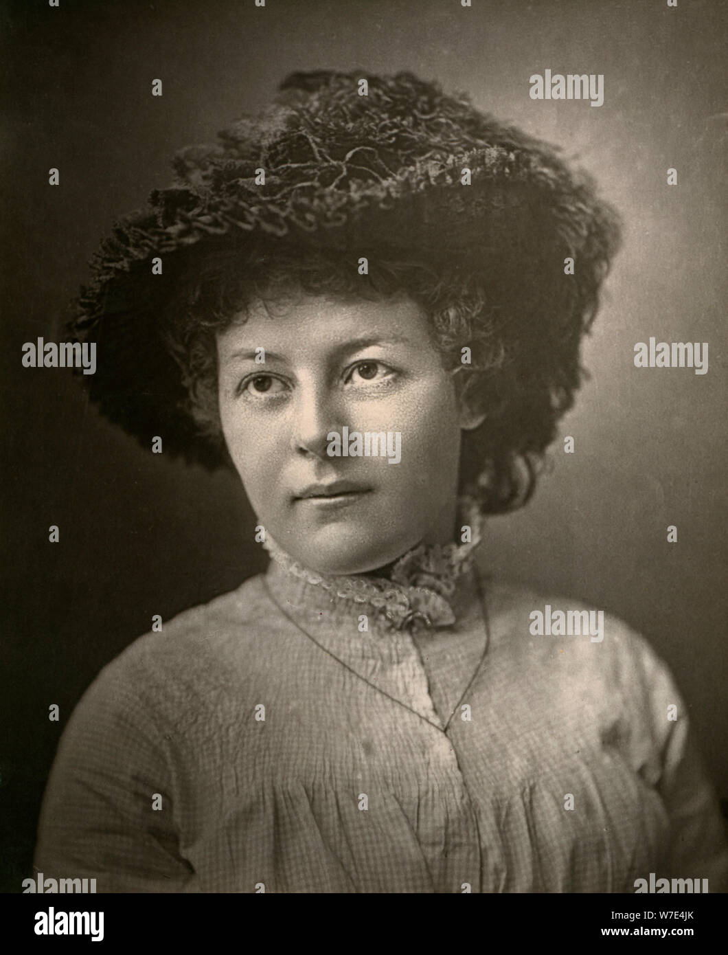 Irish stage actress hi-res stock photography and images - Alamy