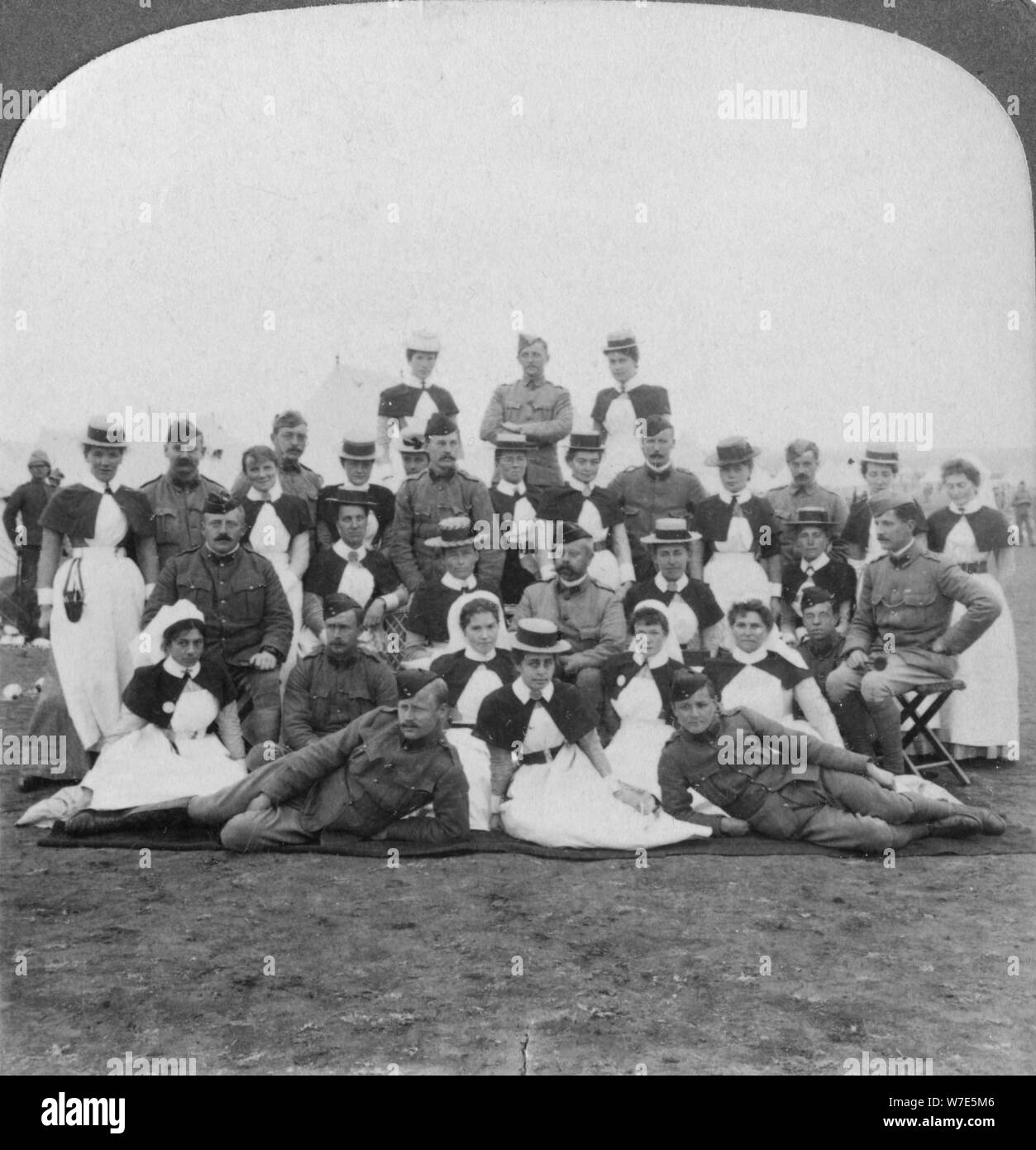 South africa female army hi-res stock photography and images - Alamy