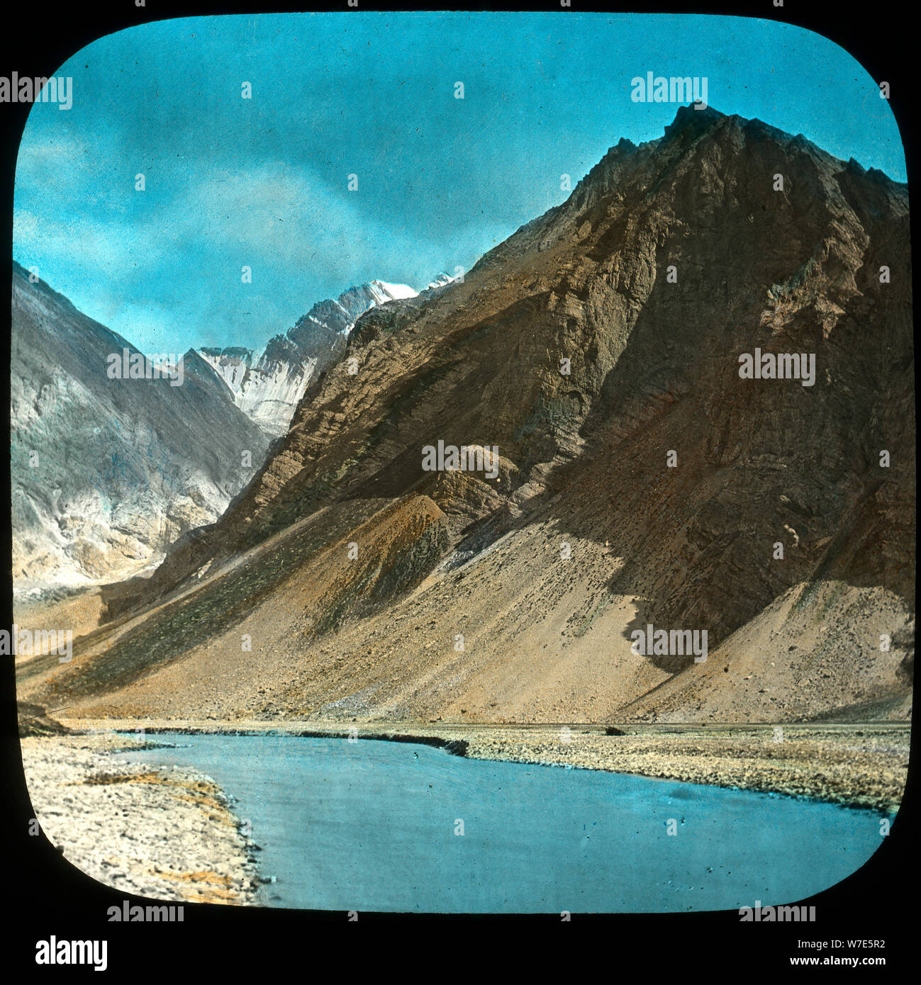 Upper indus valley hi-res stock photography and images - Alamy