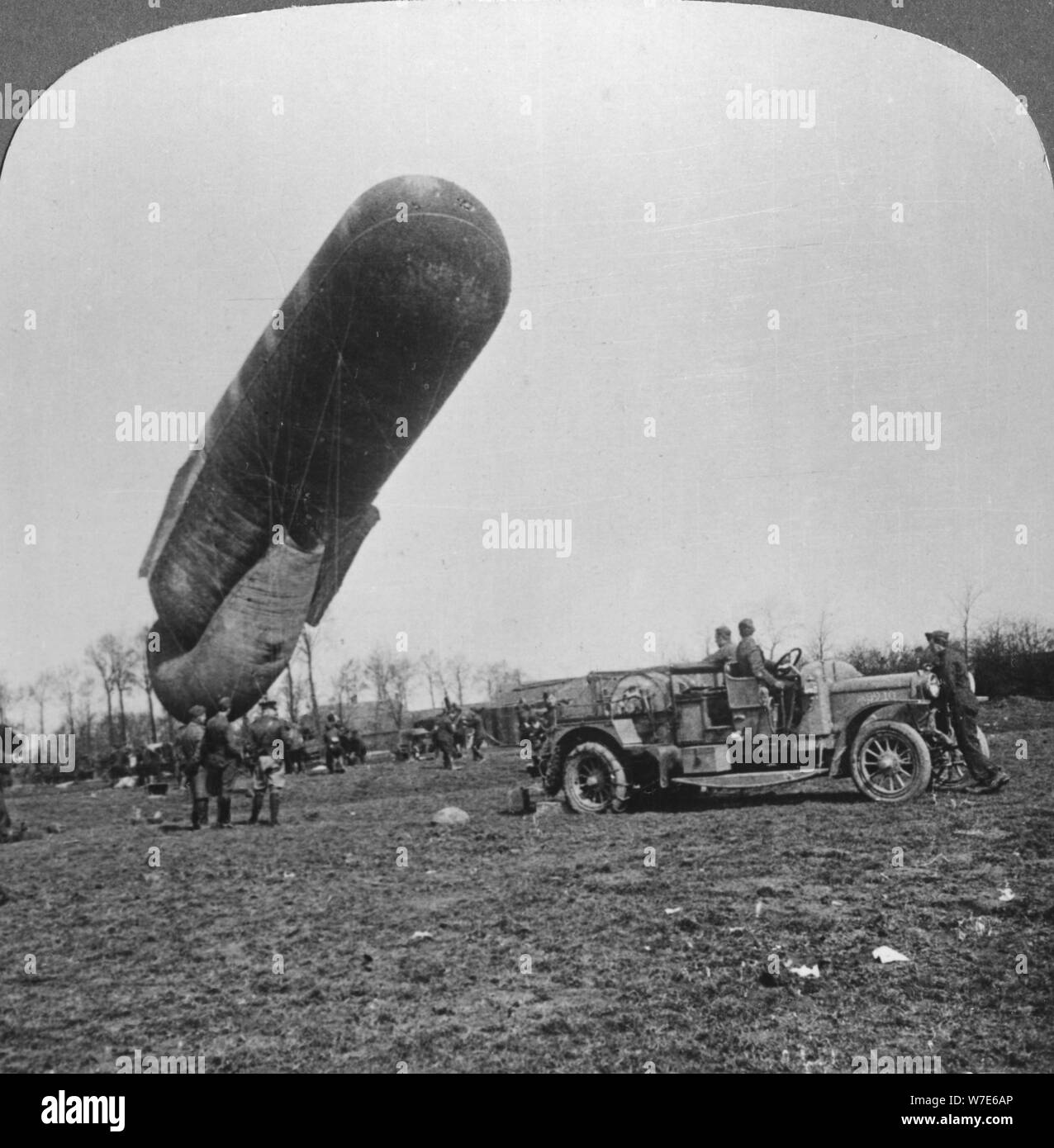 Observation balloon ww1 hi-res stock photography and images - Alamy