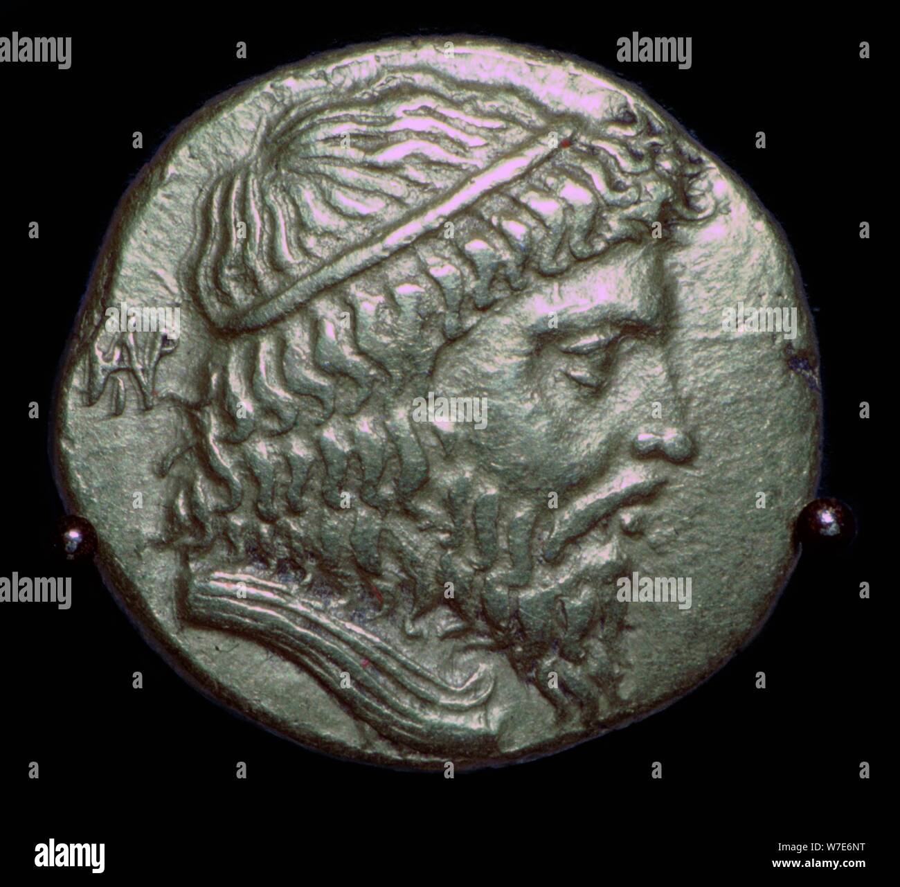 Gold Stater of King Andragoras of Parthia, 3rd century BC. Artist ...