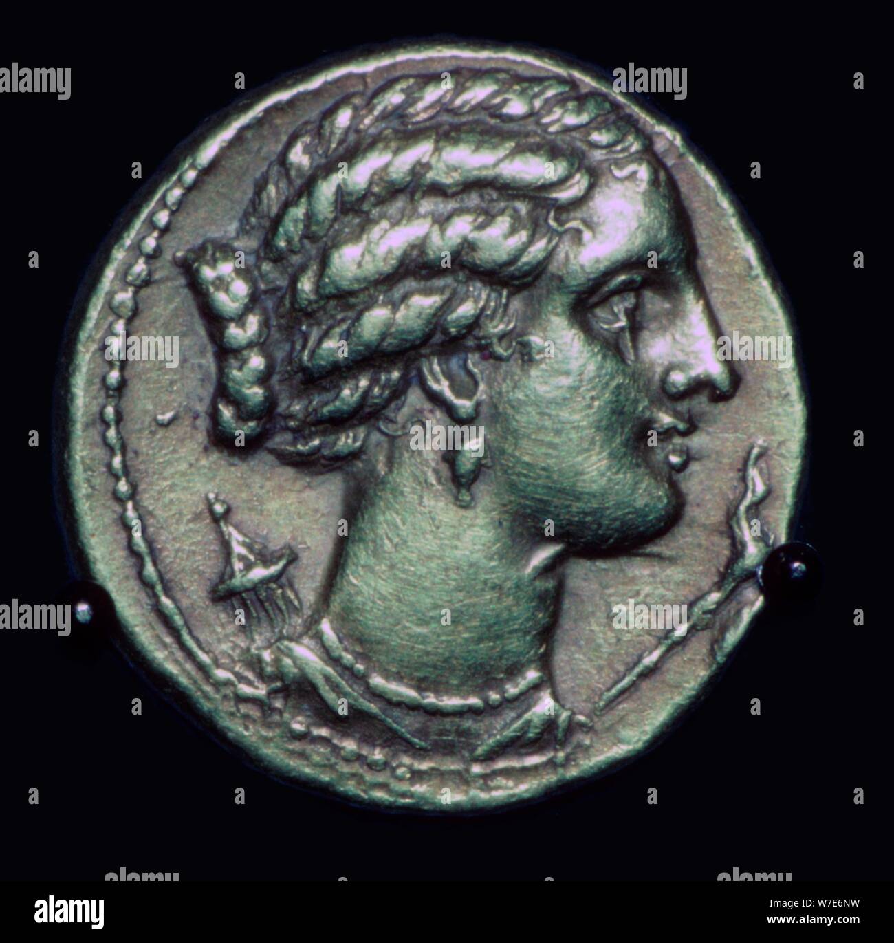 3rd century gold coin hi-res stock photography and images - Alamy