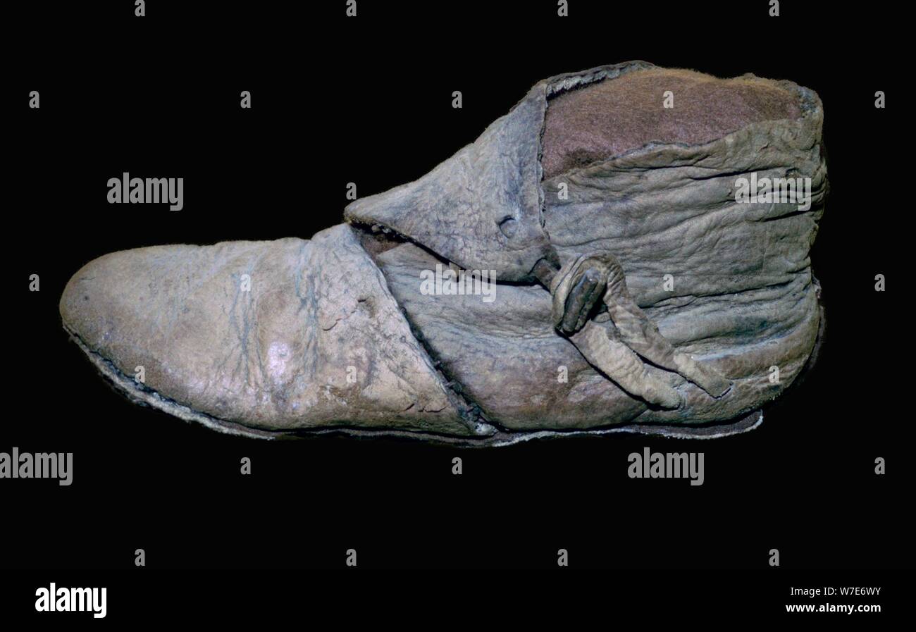 Viking object boot hi-res stock photography and images - Alamy