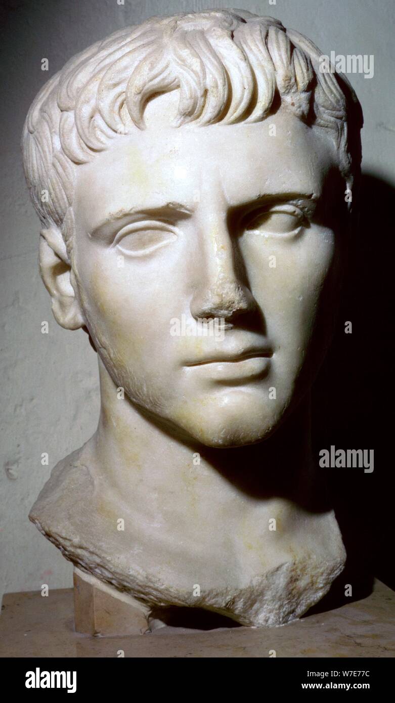 Octavian augustus hi-res stock photography and images - Alamy