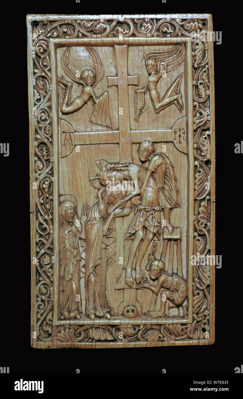 Jesus cross ivory carving hi-res stock photography and images - Alamy