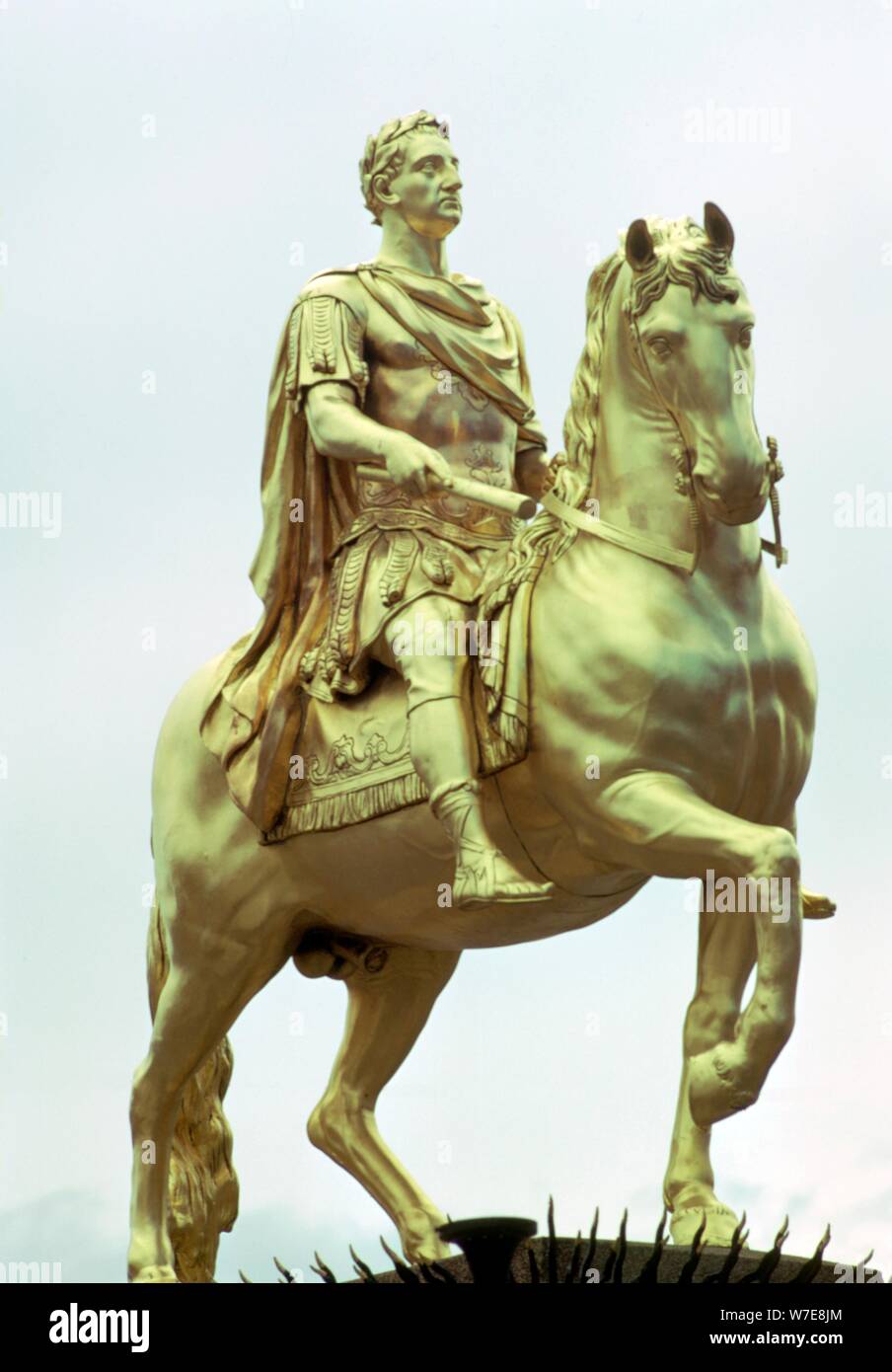 Statue of King William III of England as a Roman Emperor, Hull, England ...
