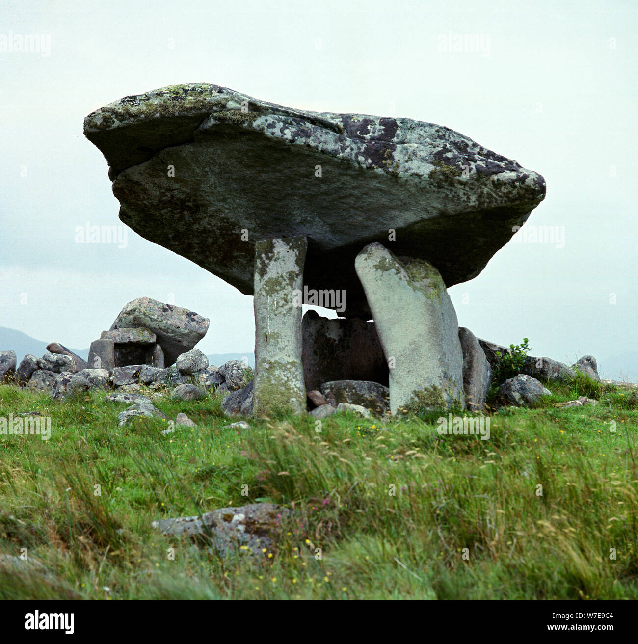 Kilclooney dolmen hi-res stock photography and images - Alamy