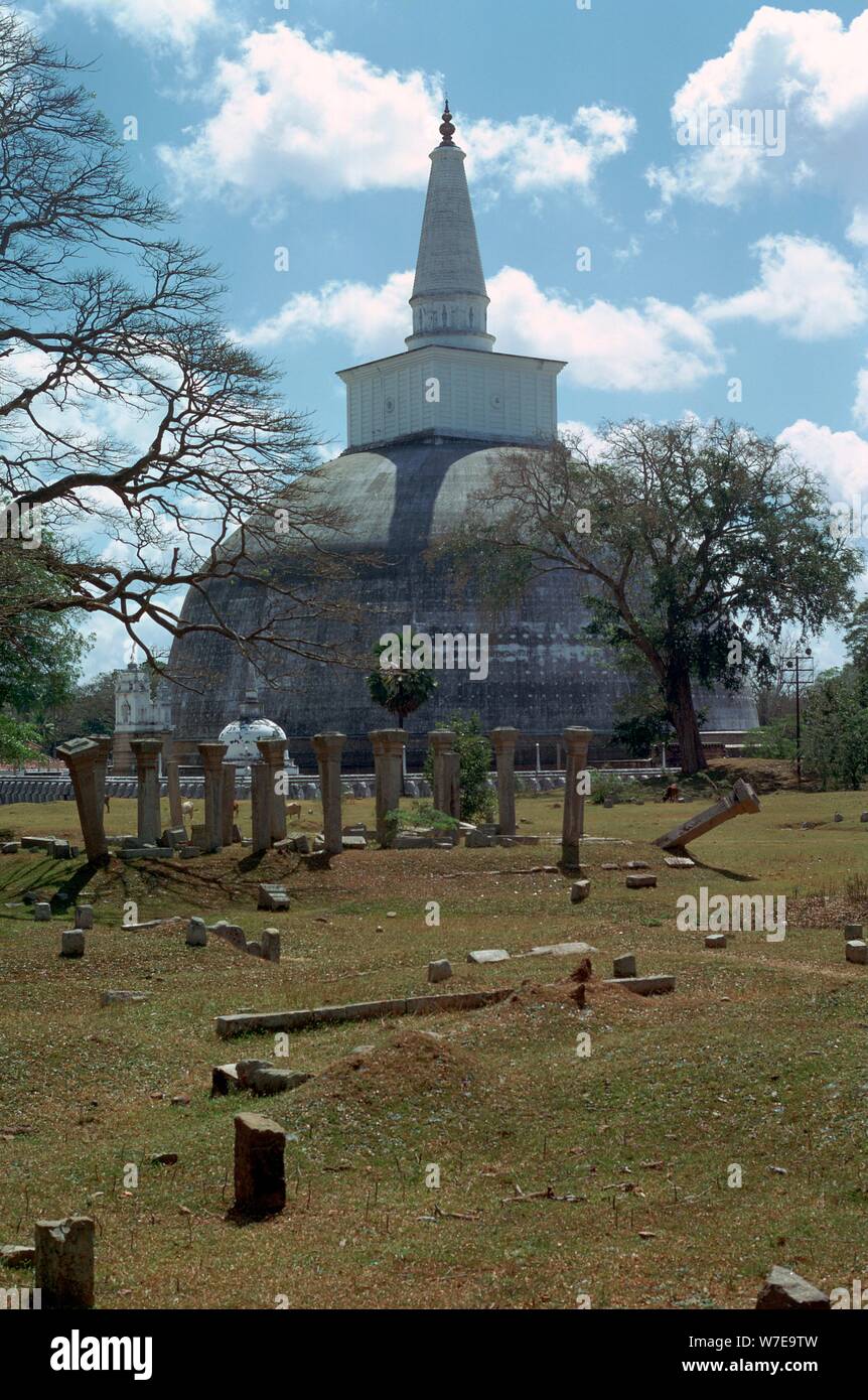 Ruvanvaliseya hi-res stock photography and images - Alamy