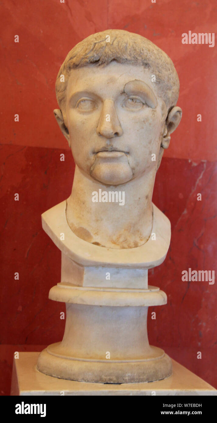 Marble head head emperor augustus hi-res stock photography and images ...