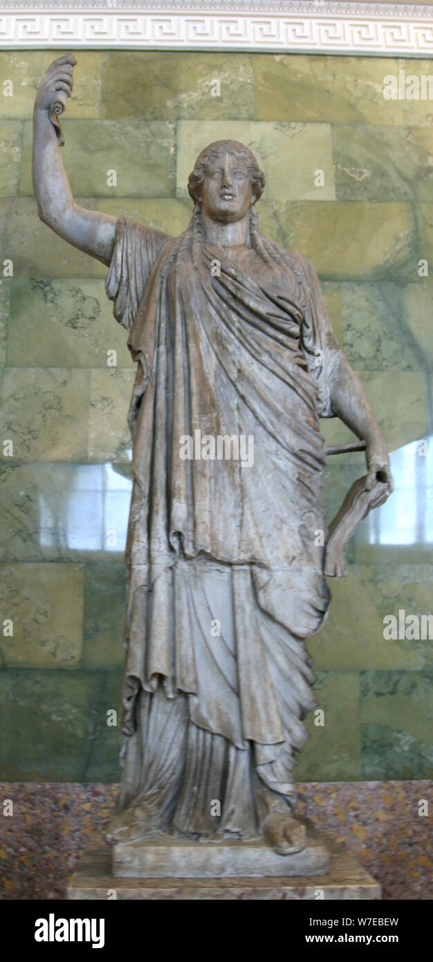 Roman caryatid sculpture hi-res stock photography and images - Alamy