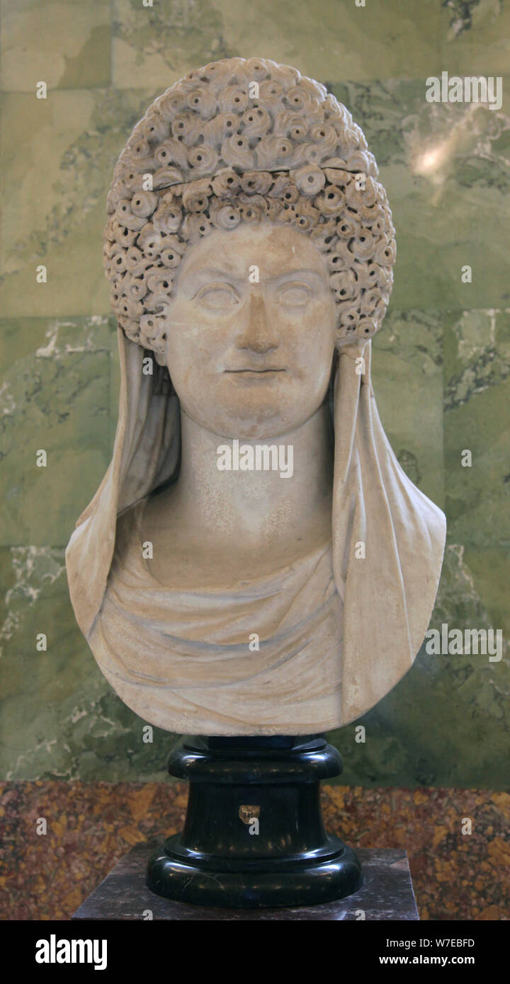 Portrait bust of domitian hi-res stock photography and images - Alamy