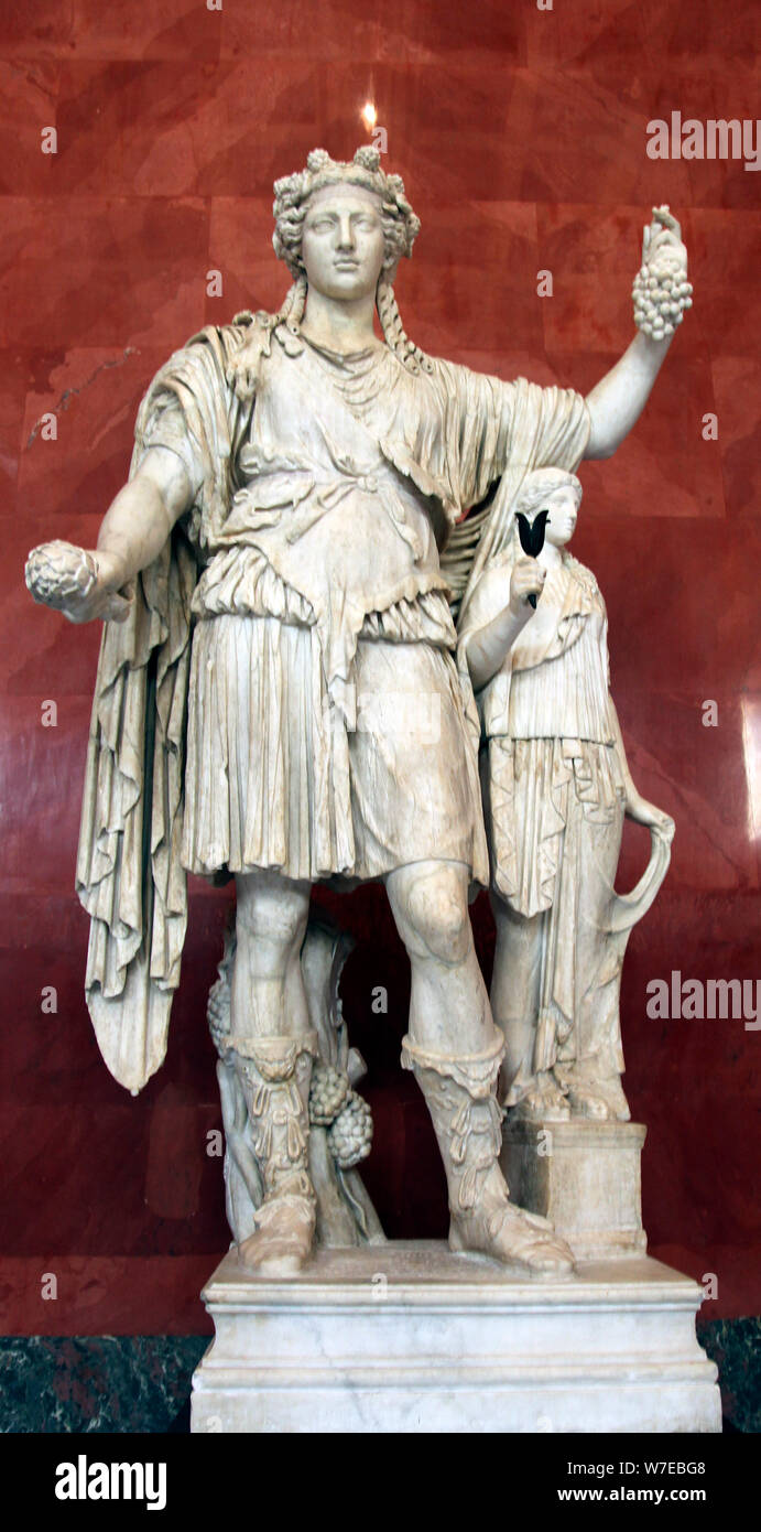 Dionysus sculpture hi-res stock photography and images - Alamy