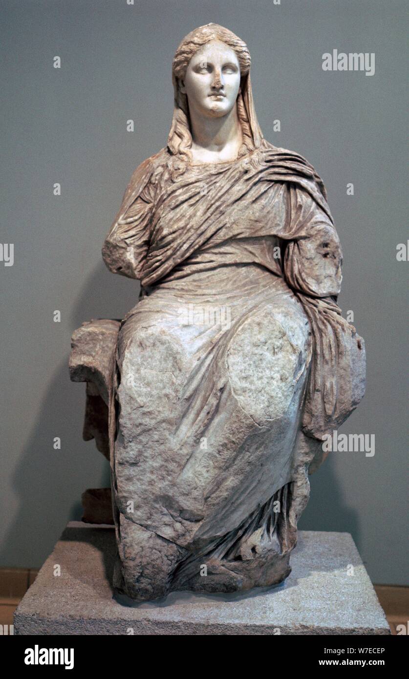 Armless sculpture hi-res stock photography and images - Alamy