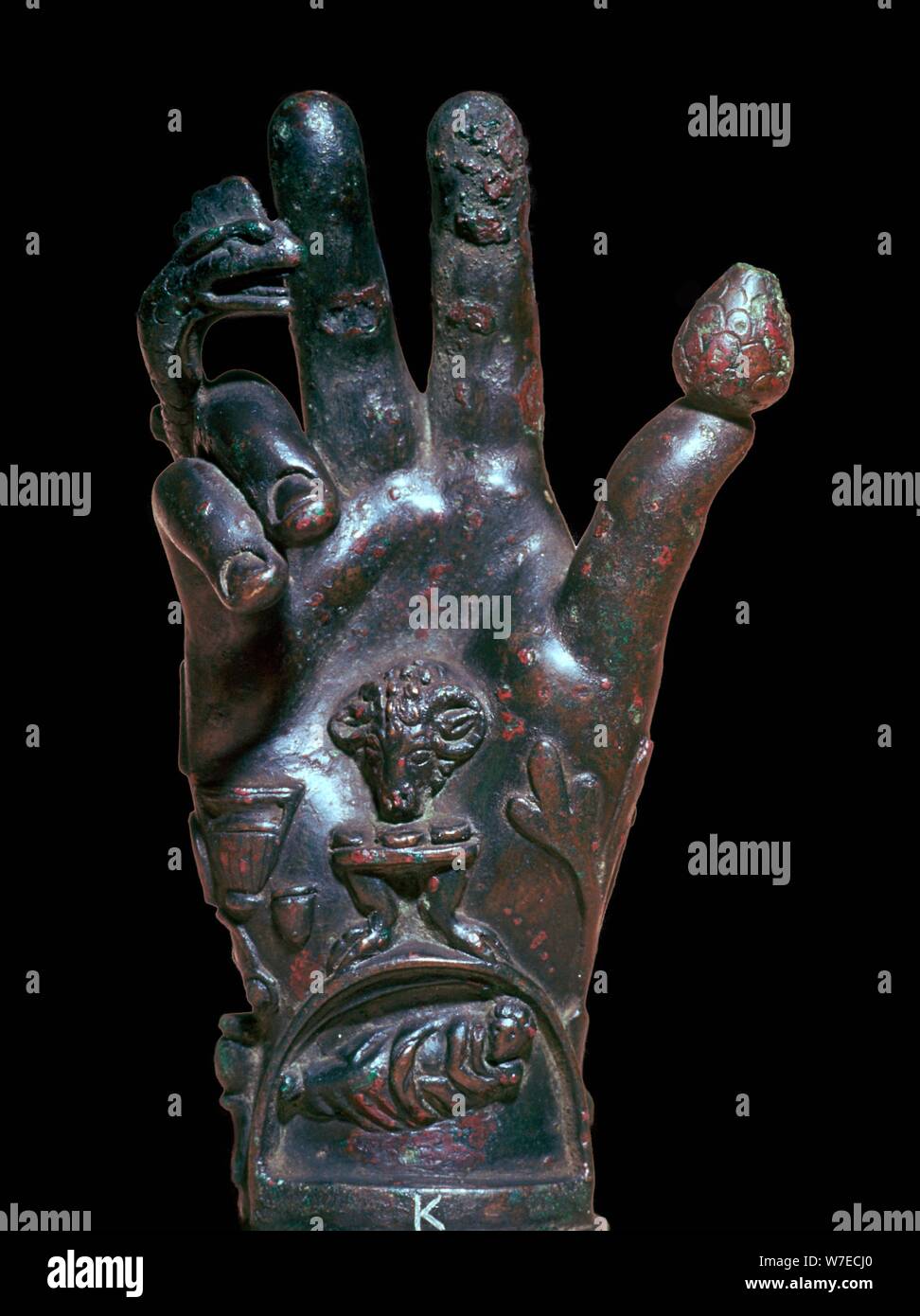 Magic hand british museum hi-res stock photography and images - Alamy