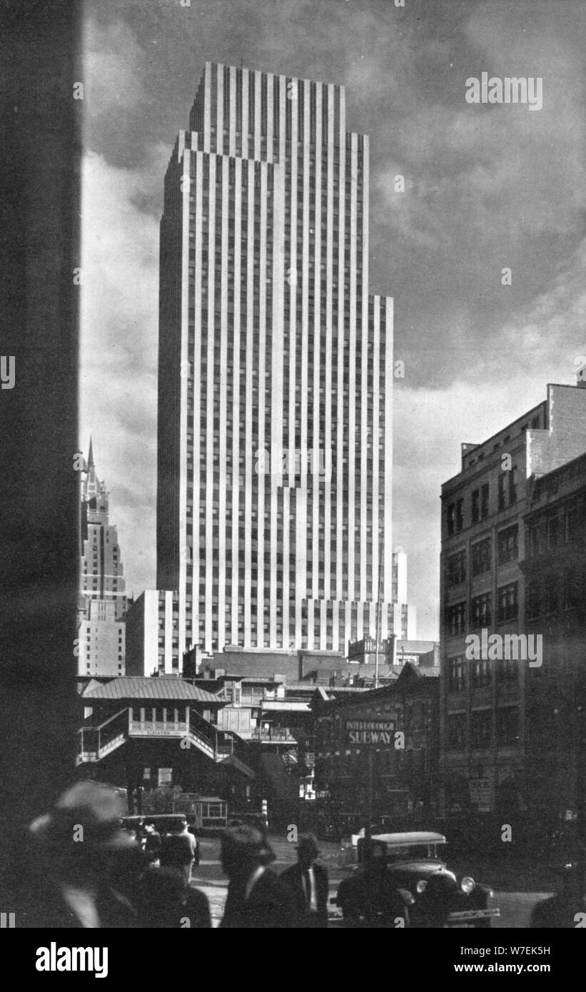 Daily new building Black and White Stock Photos & Images - Alamy