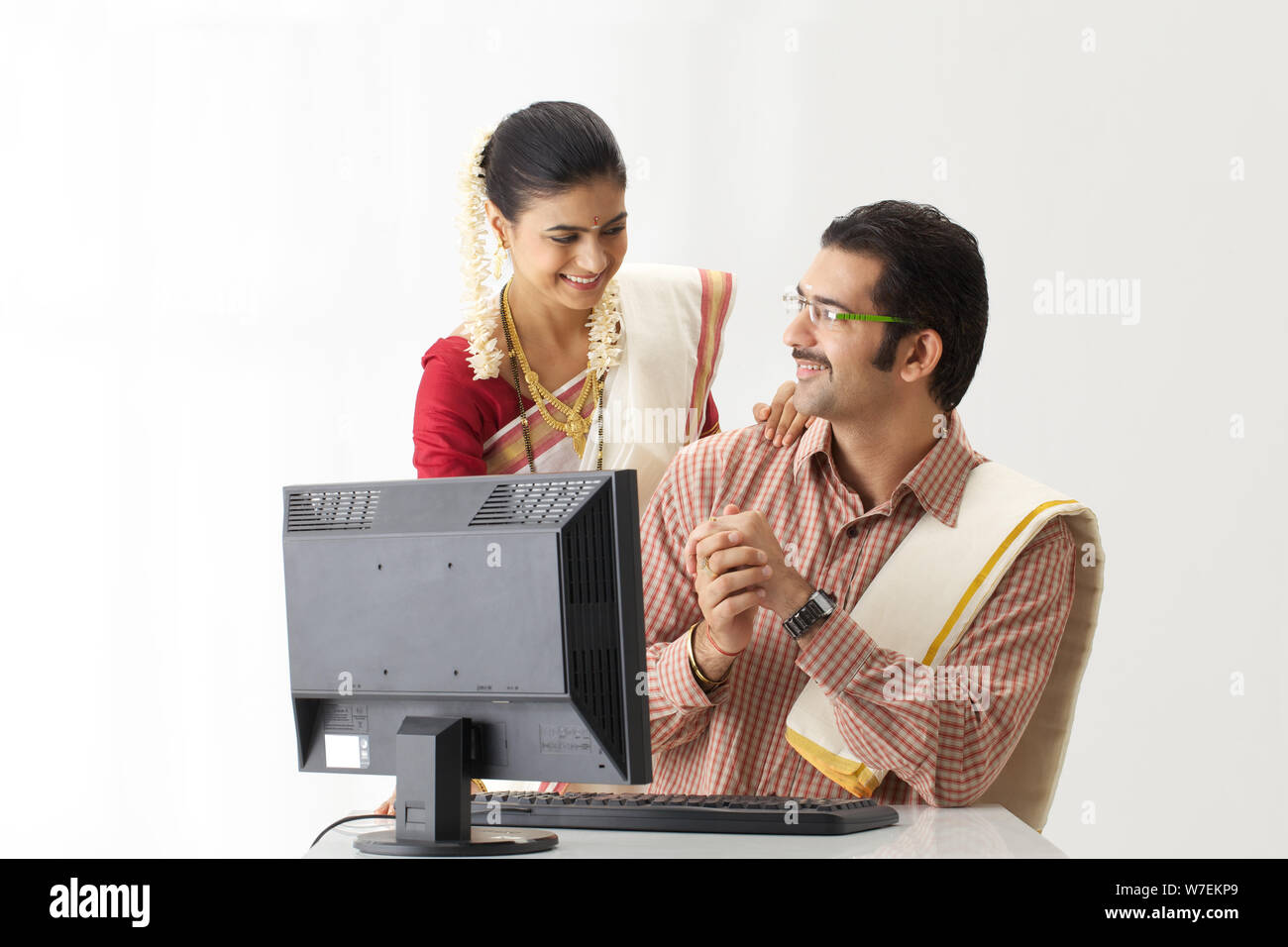 Using desktop pc hi-res stock photography and images - Alamy