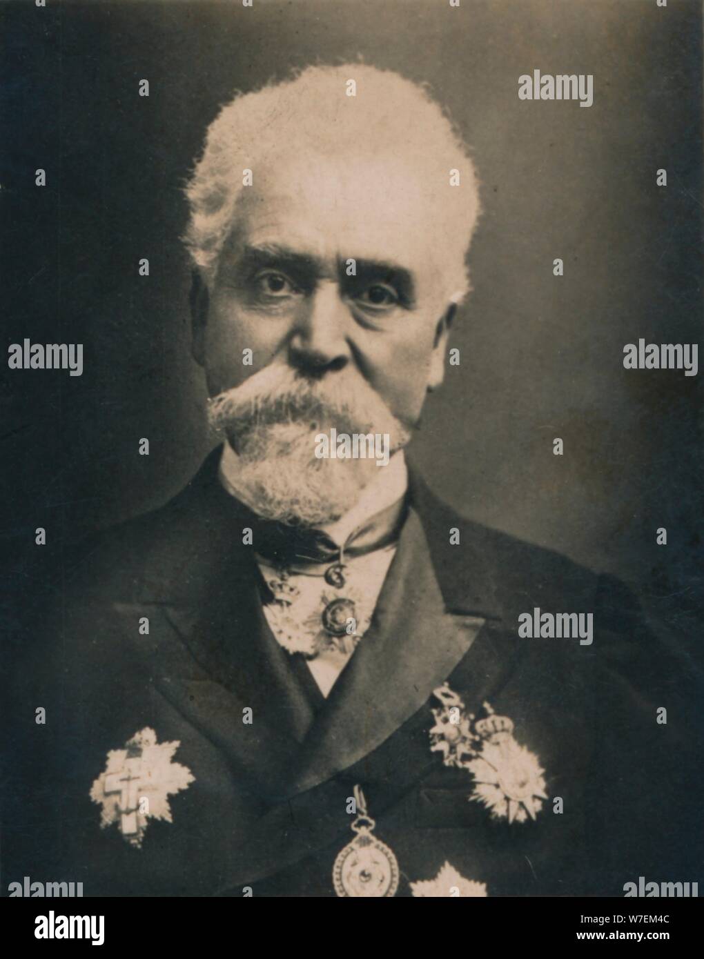 Sir hiram maxim gun hi-res stock photography and images - Alamy