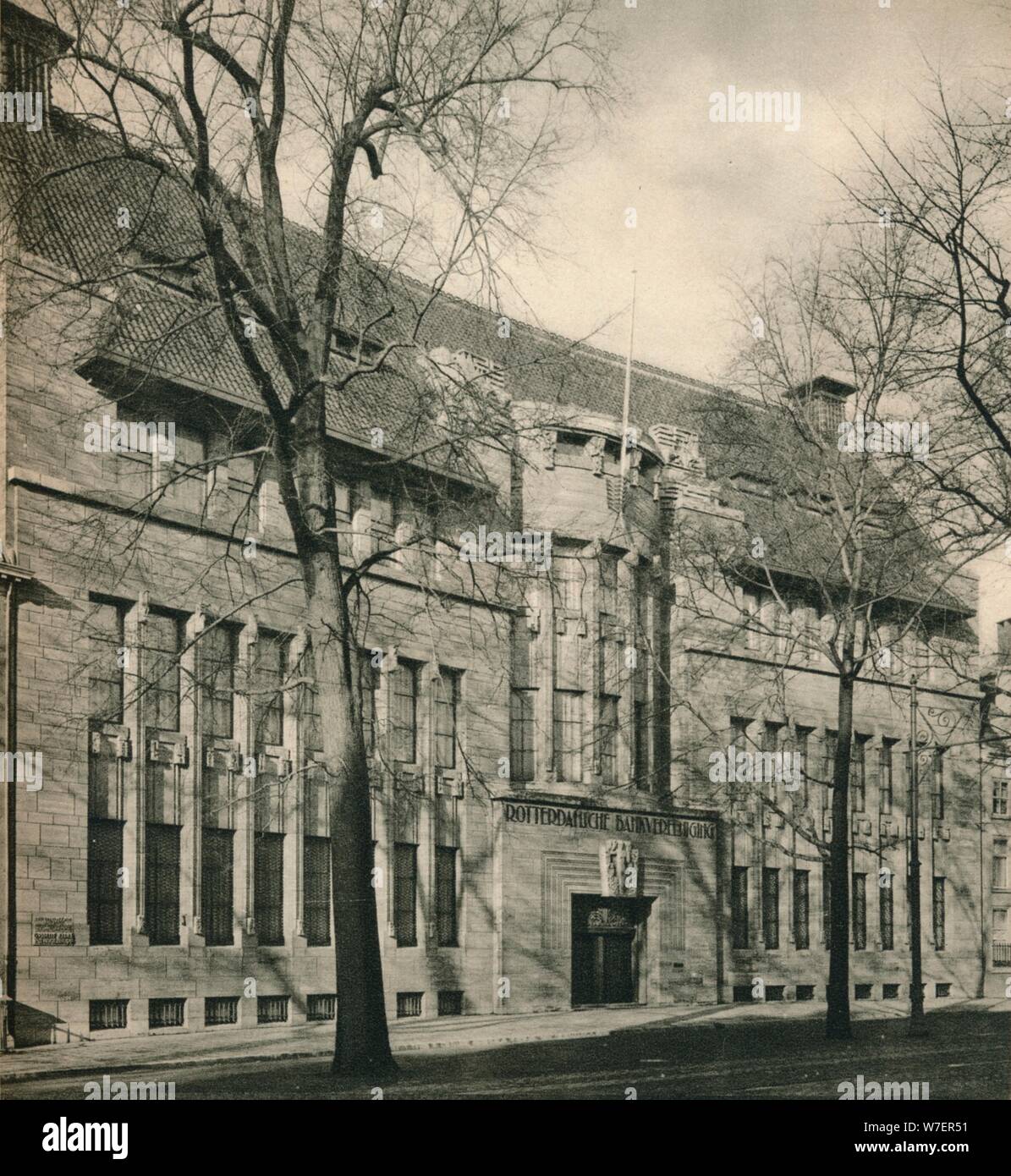 1920s bank hi-res stock photography and images - Alamy