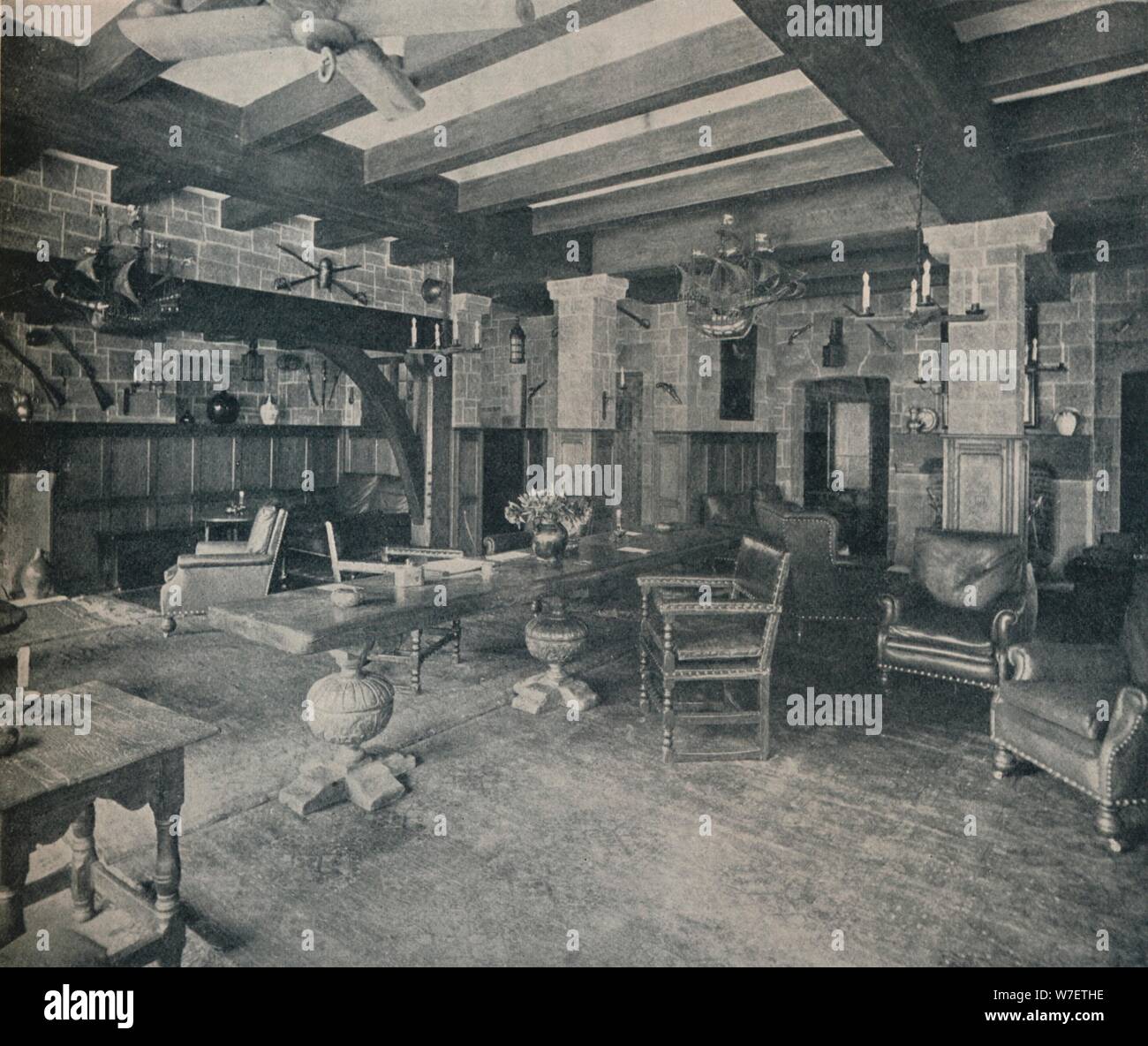 Company table indoors unknown hi-res stock photography and images - Alamy