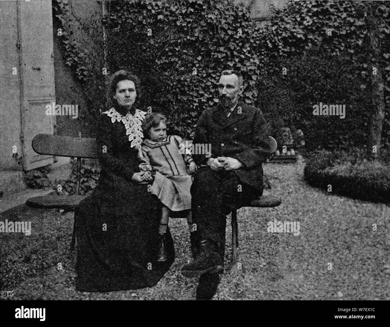 Madame curie hi-res stock photography and images - Alamy
