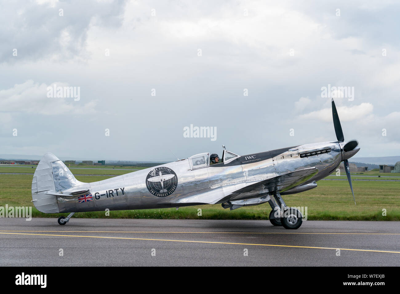 Silver spitfire hi-res stock photography and images - Alamy