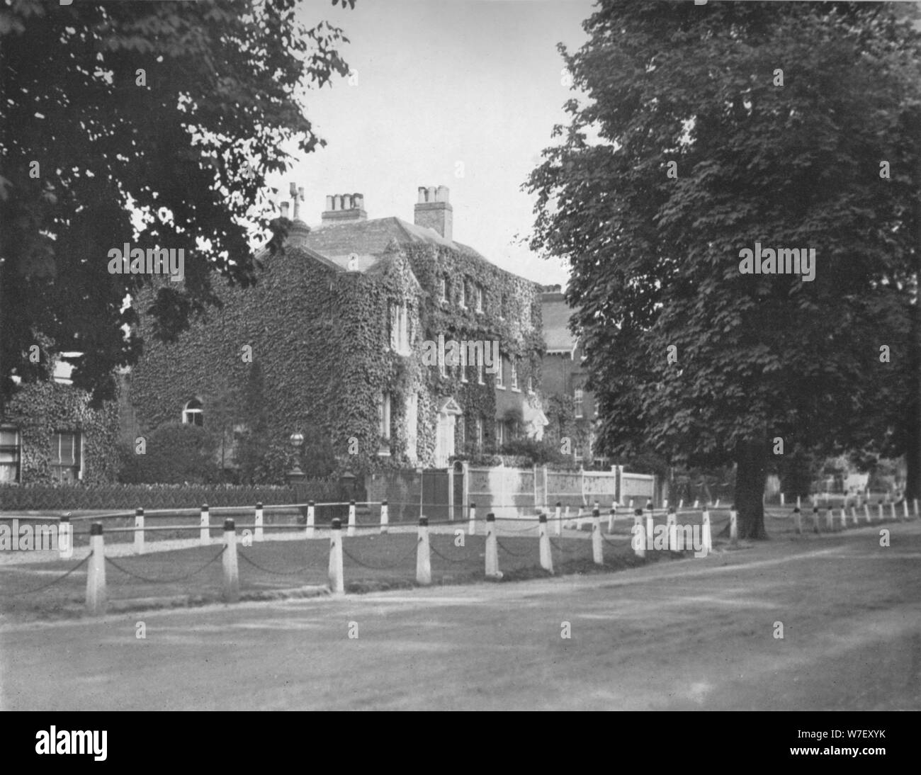 Dulwich road hi-res stock photography and images - Alamy