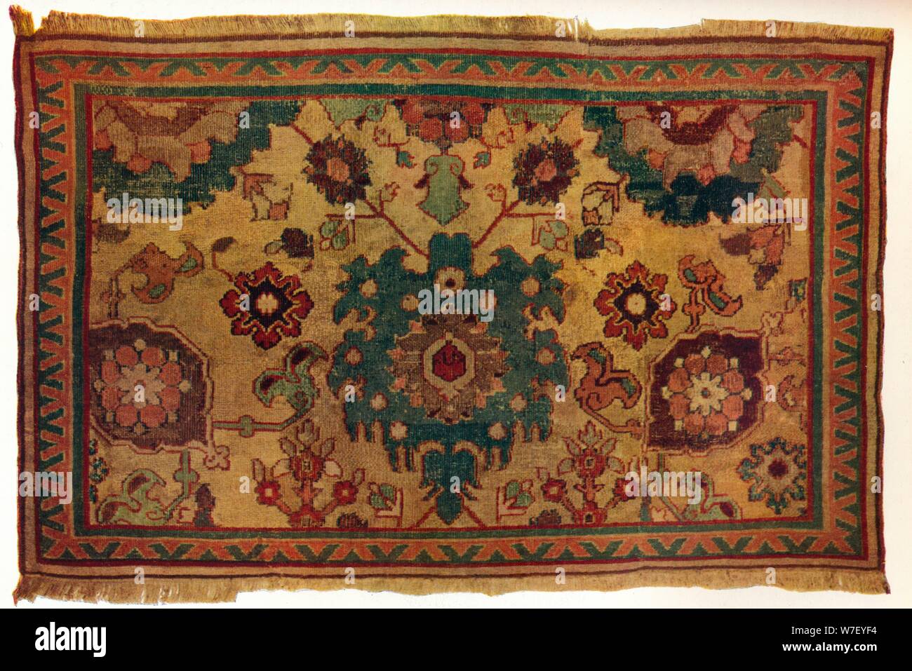 Persian rug pattern hi-res stock photography and images - Alamy