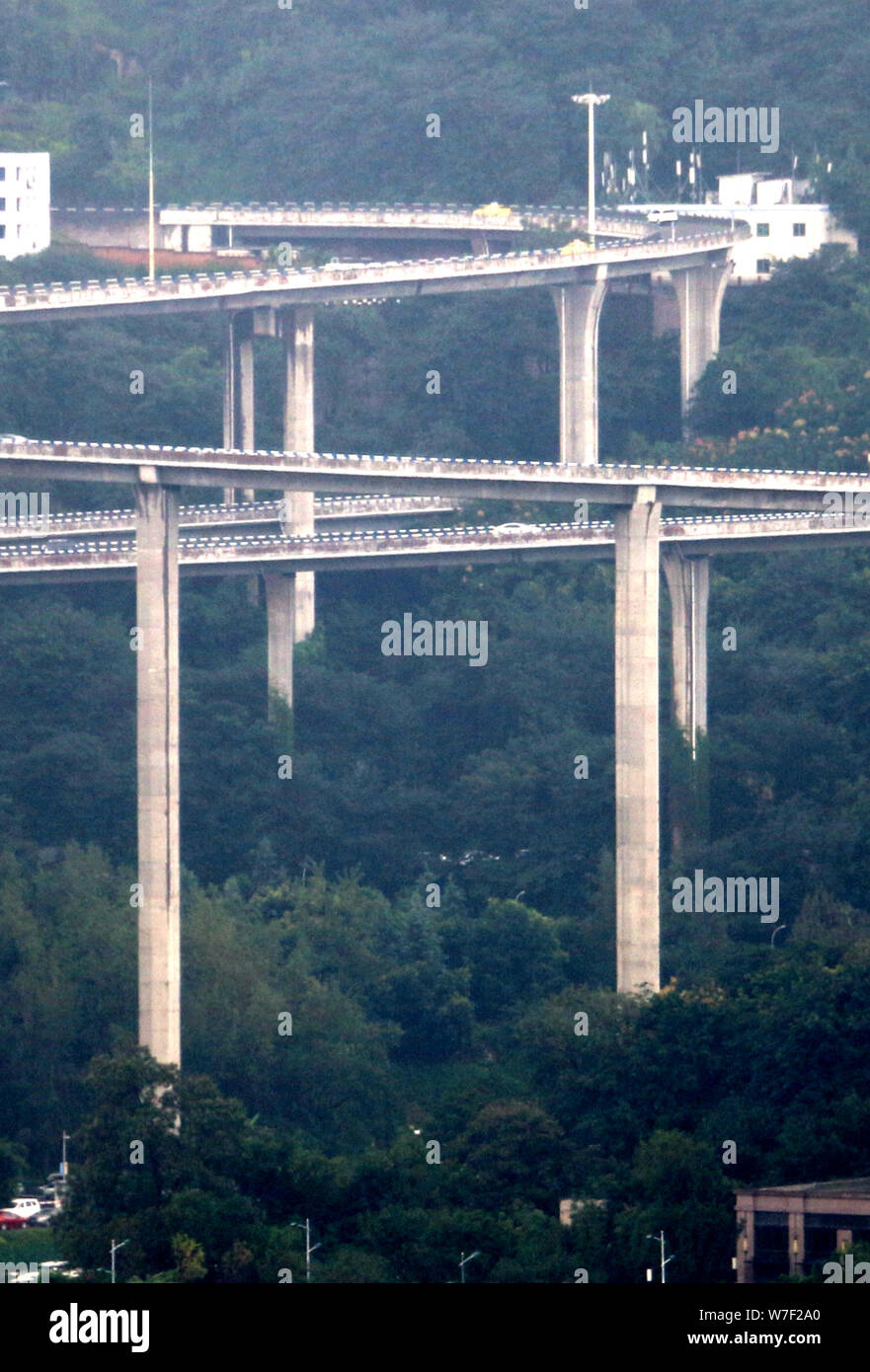 13 meter tall hi-res stock photography and images - Alamy