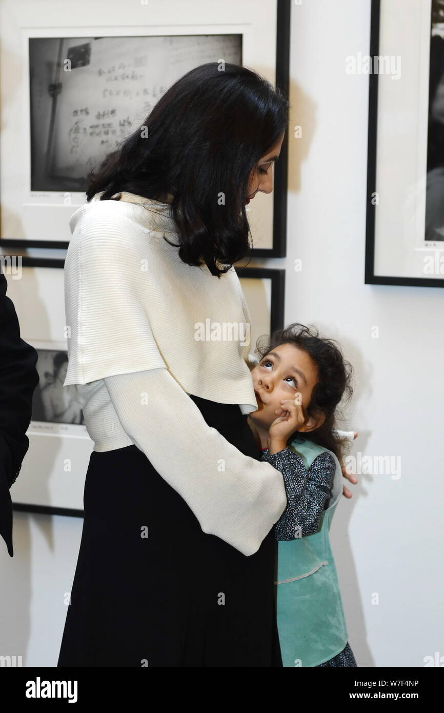 French photographer Anaistamo Martane, the wife of Chinese actor Liu Ye ...