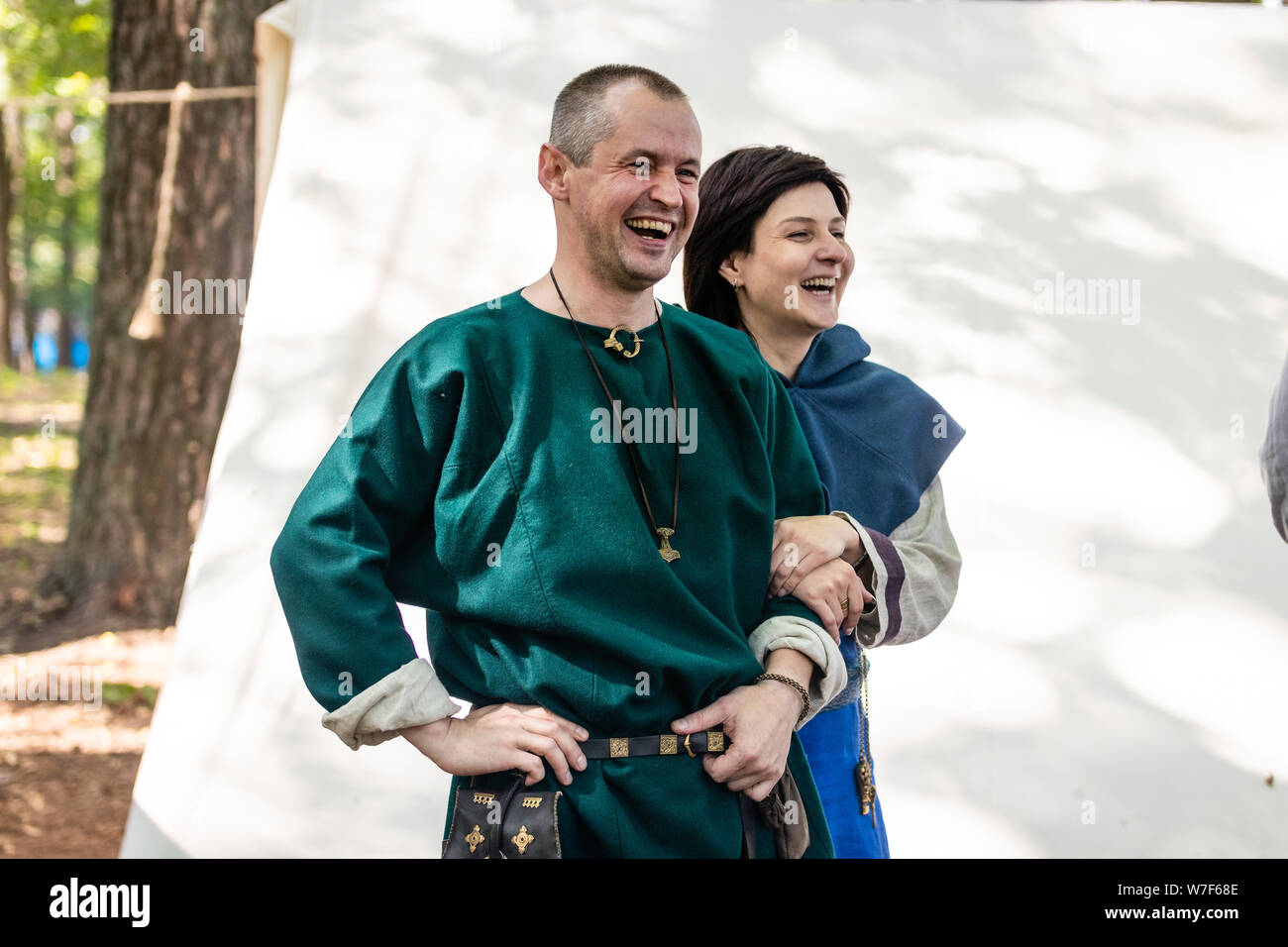 Viking family, reconstruction of clothing and life 9-11 centuries ...