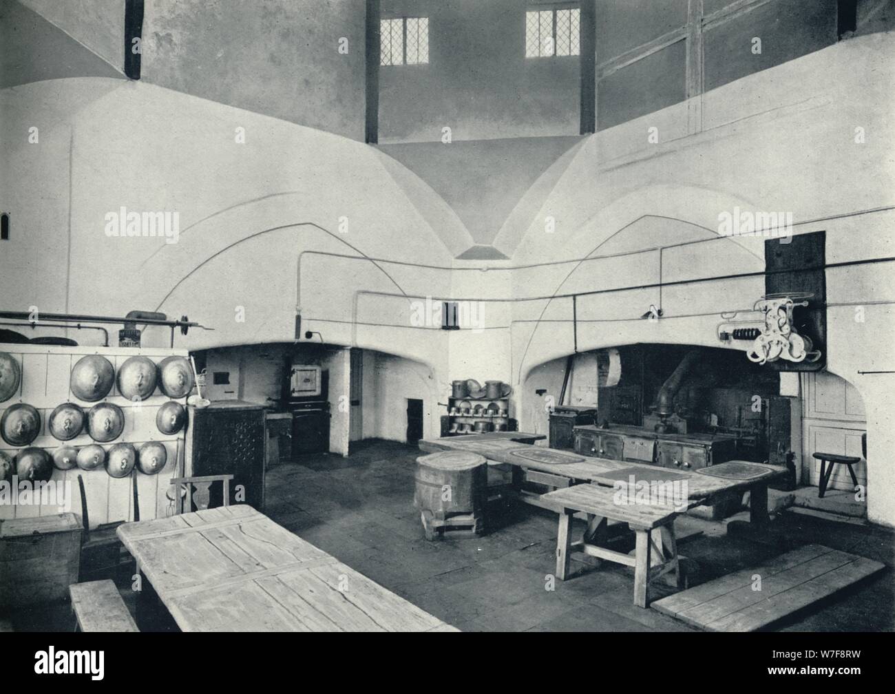 1920s kitchen hi-res stock photography and images - Alamy