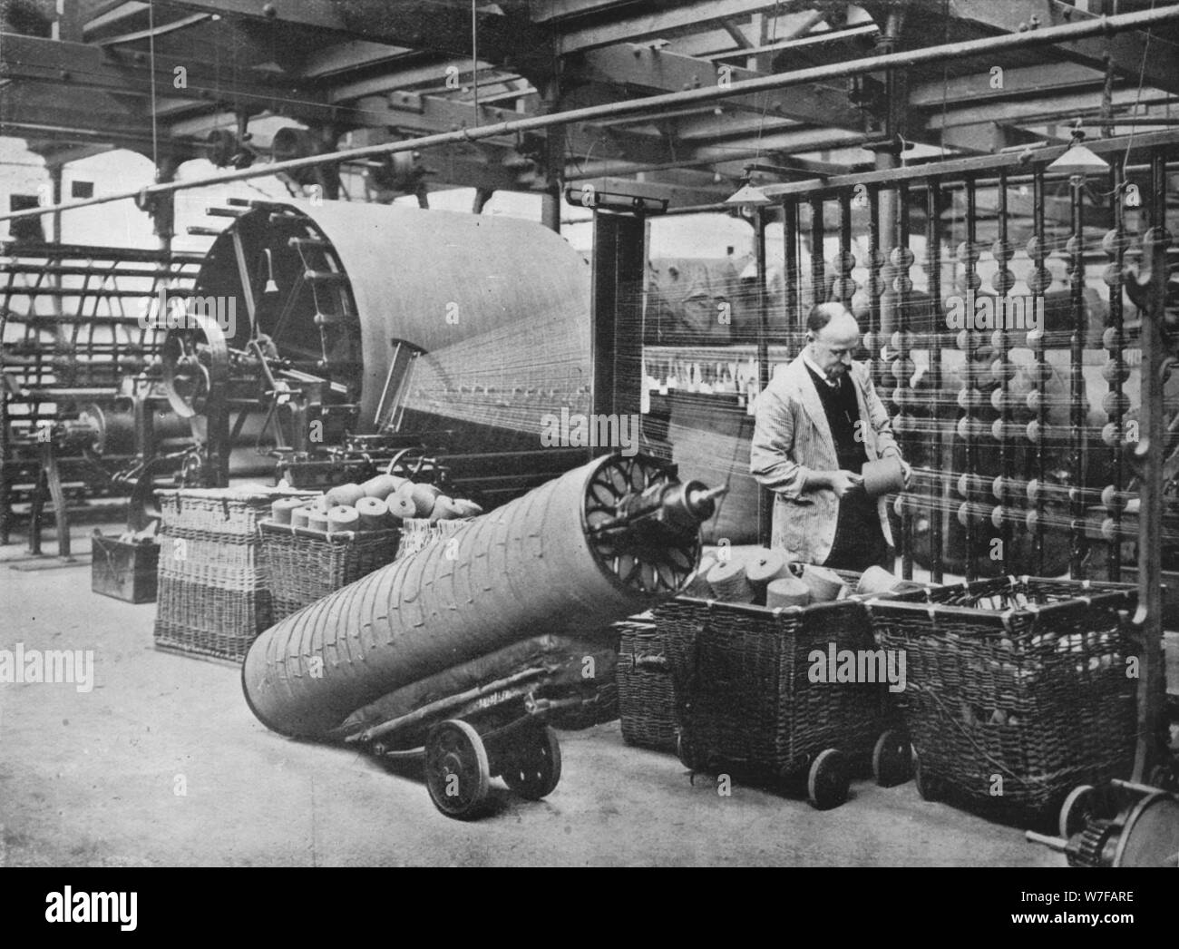 Portrait black man making Black and White Stock Photos & Images - Alamy