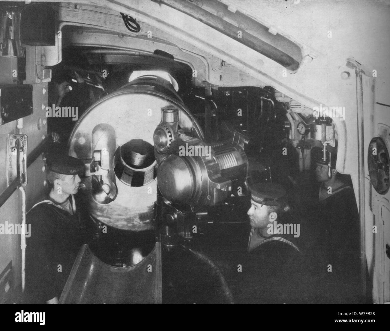 Barbette hi-res stock photography and images - Alamy